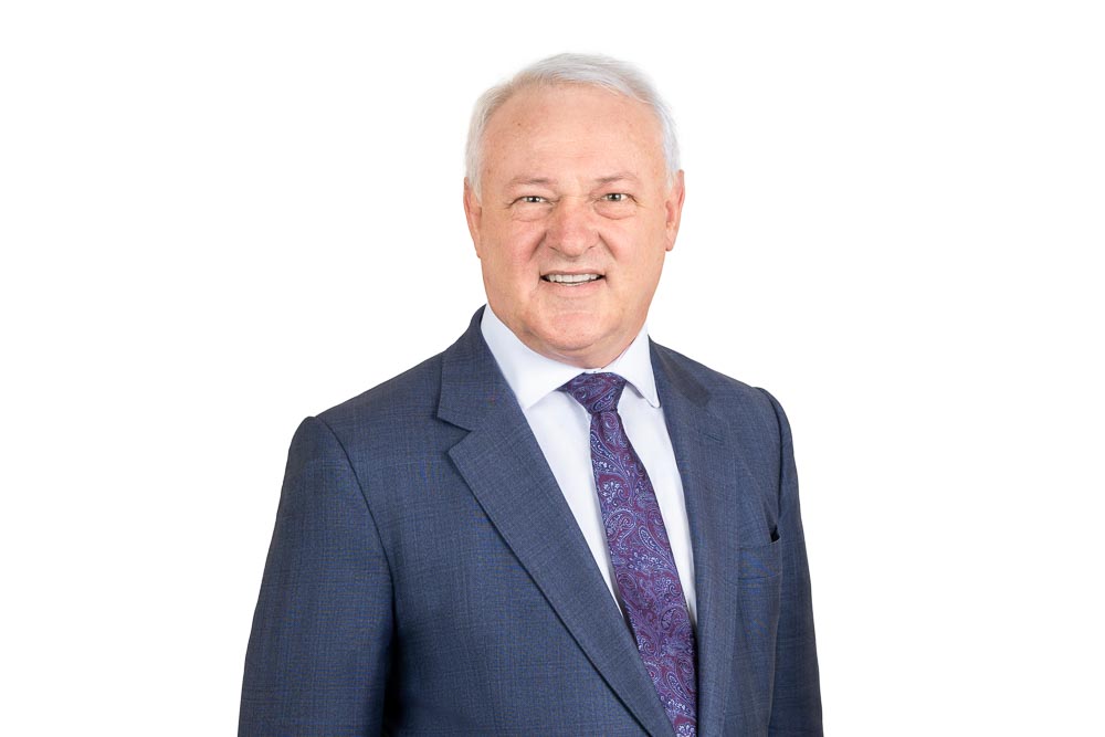 Andrew Saxton - Meridian Lawyers